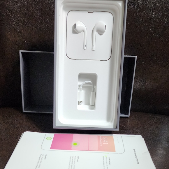 Apple | Cell Phones & Accessories | Iphone Earpods 64gb | Poshmark